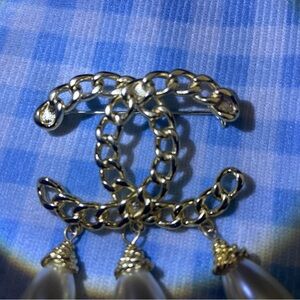 CHANEL | Jewelry | Authentic Chanel Brooch | Poshmark